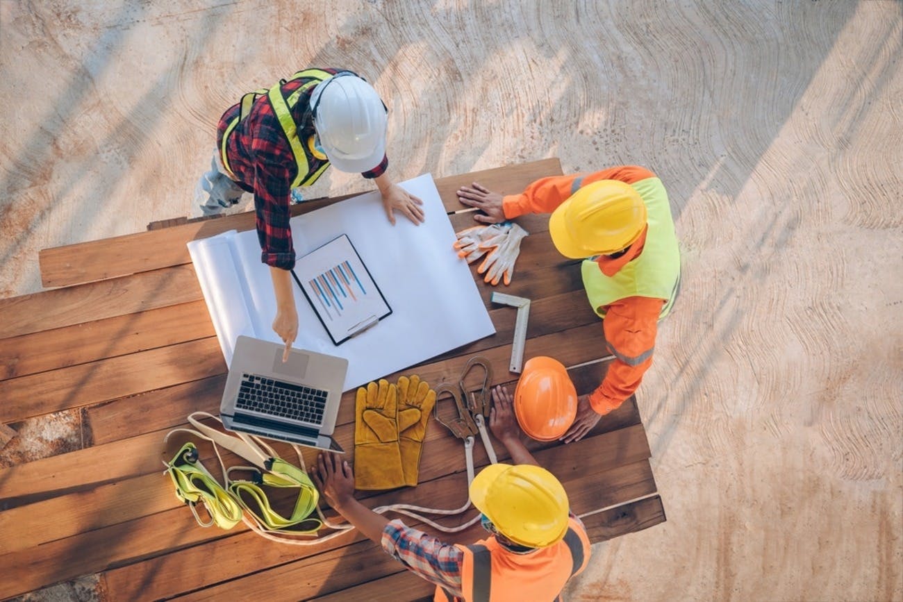 Common Job Titles in Construction & Descriptions